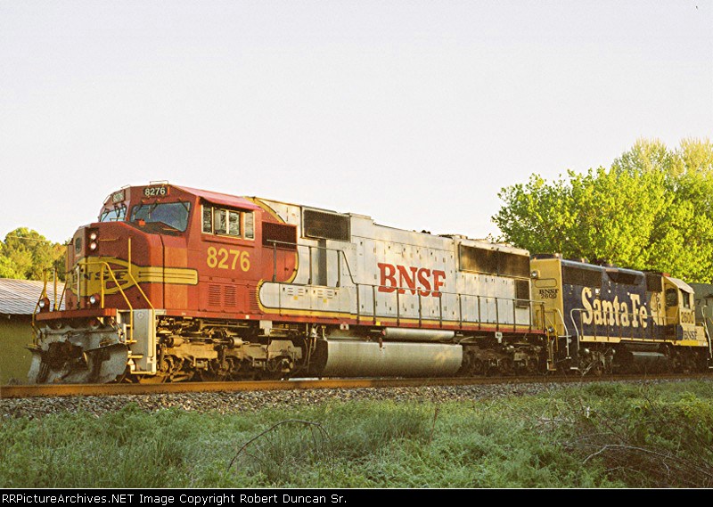 BNSF 8276